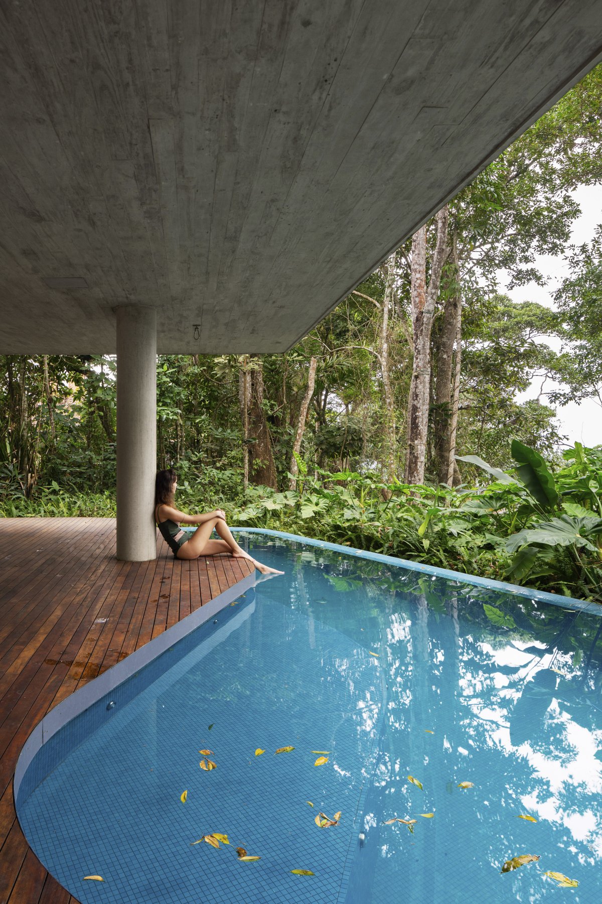 YINJISPACE - Studio MK27 x Casa Azul